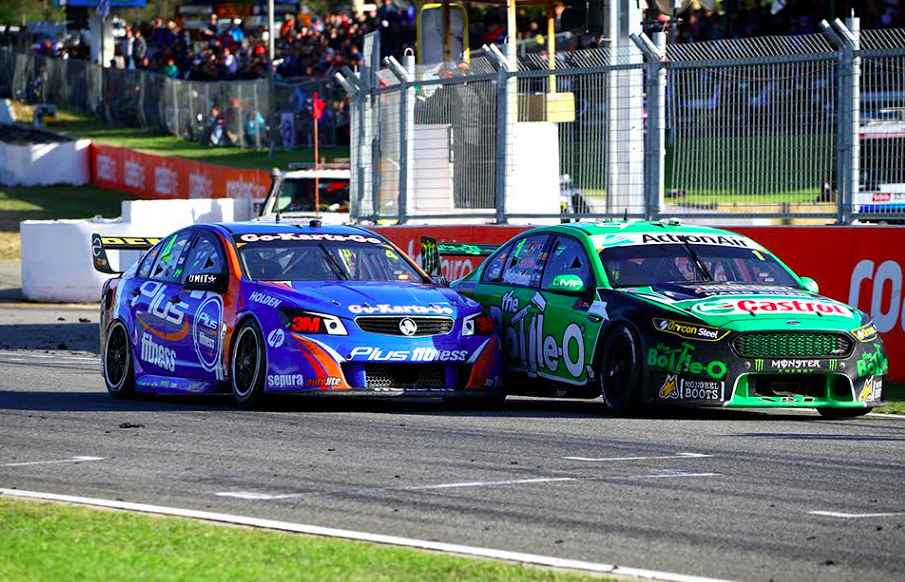 Russell defends late-race Winterbottom battle - Speedcafe.com