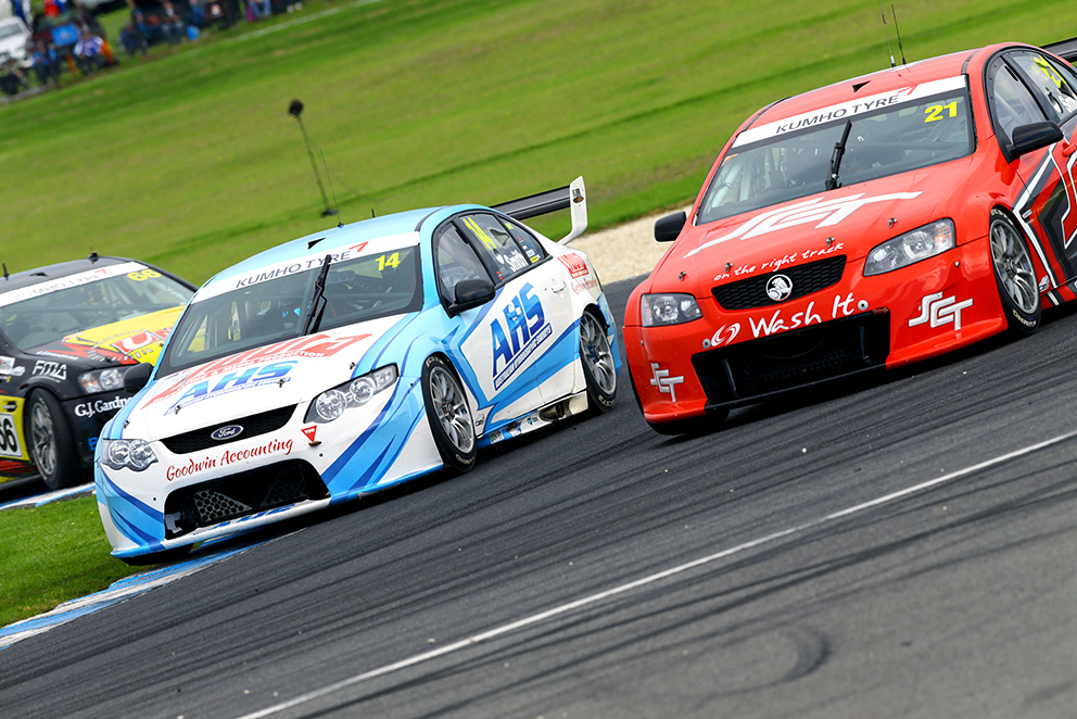 Kumho V8s increases Supercars presence in 2018 - Speedcafe.com